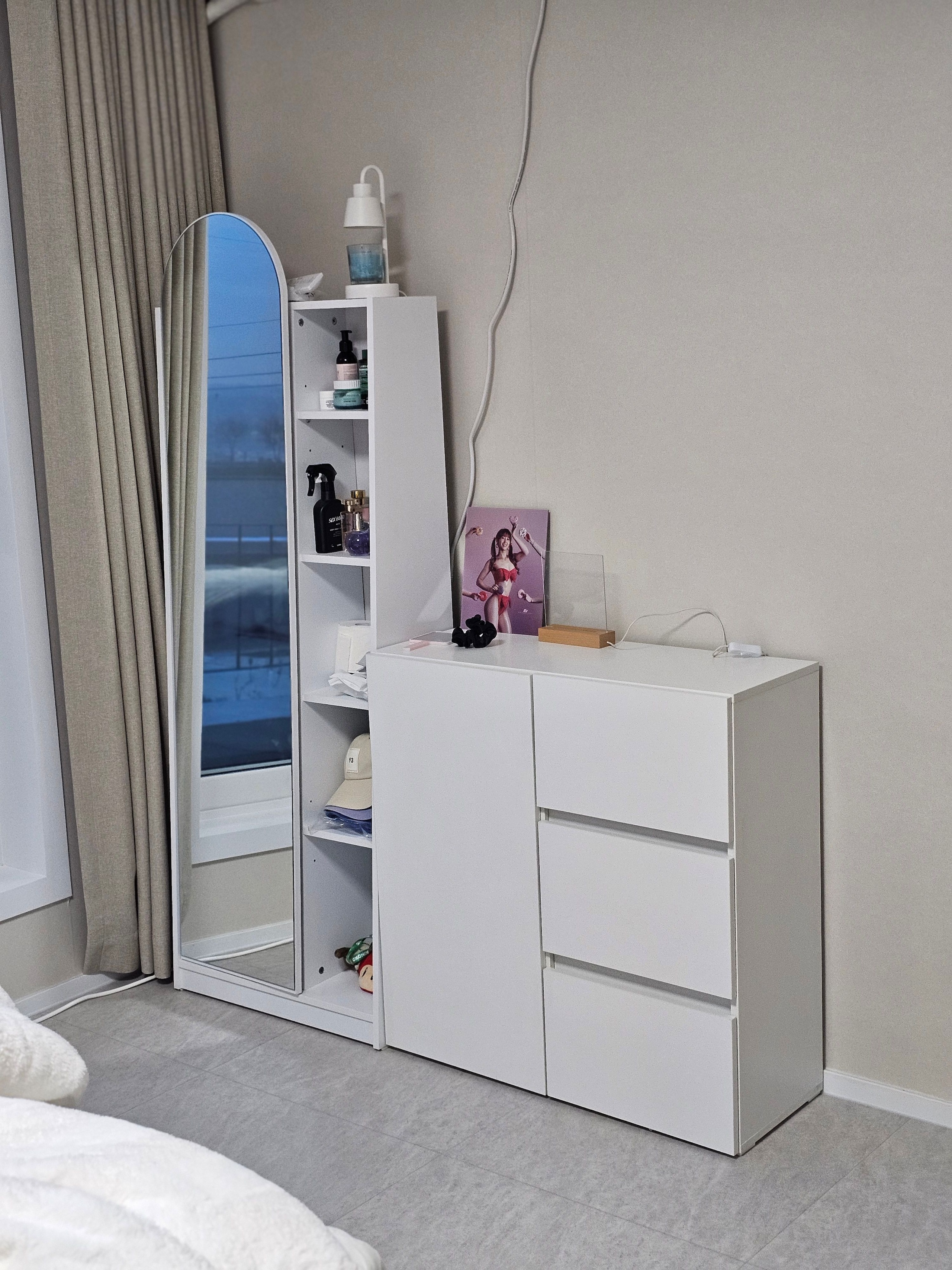 '[리퍼] 모노 높은 3단 서랍수납장 800 E0목재 LPM 다용도 슬림 서랍장' 제품으로 꾸민 유저들의 스타일링샷 | 오늘의집 유저들의 집꾸미기