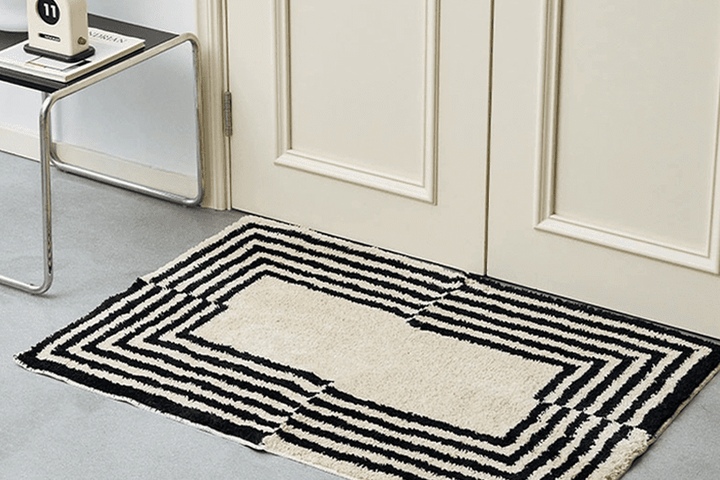 현관·발매트 해외 Stripe Point Rug 배색 스트라이프 발매트 미니러그 50x80cm 오늘의집 쇼핑