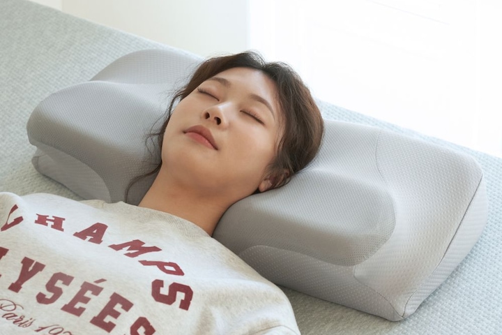 라텍스·폼베개 경추 맞춤베개 3d 메모리폼 거북목 일자목베개 오늘의집 쇼핑
