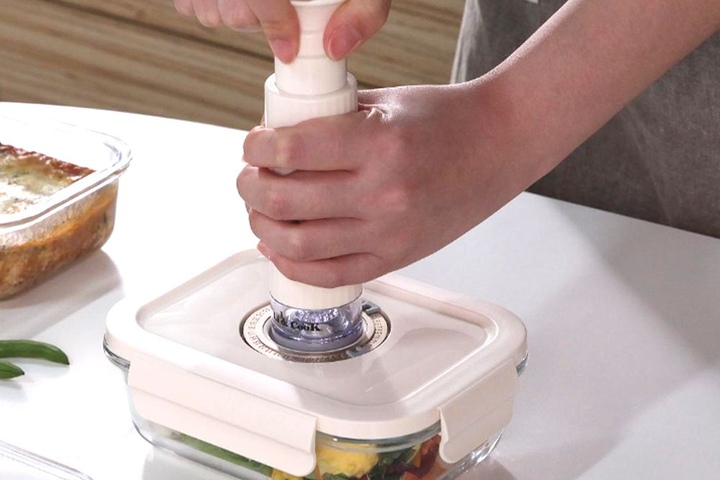 밀폐용기·반찬통 프레시 오픈 데이팅 진공밀폐용기 525ml 2개630ml 2개진공흡입기 오늘의집 쇼핑