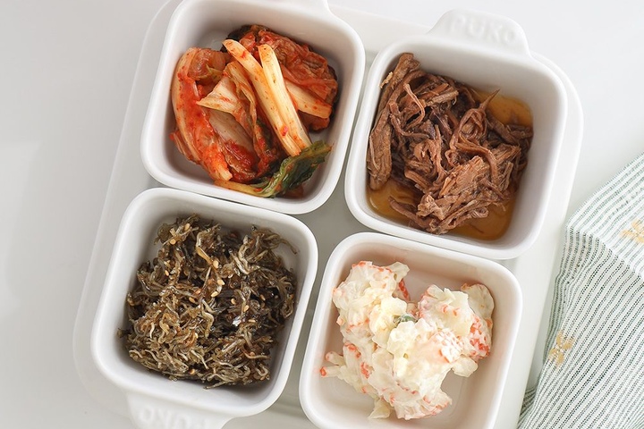 접시·플레이트 퓨어 사각볼 플레이트 세트 5p 나눔 칸막이 접시 반찬 도자기 미니 그릇 식기 오늘의집 쇼핑